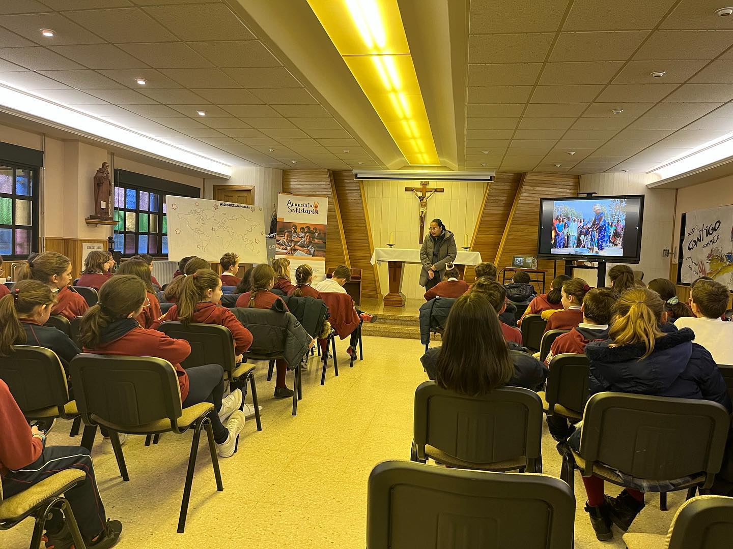 VISITA FUNDACIÓN ANUNCIATA SOLIDARIA | HMNA. GLECY – Colegio Santo ...